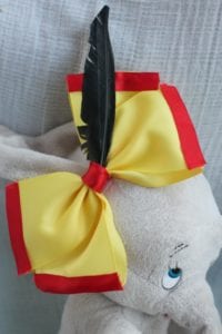 Easy DIY Dumbo Bow | Clementine County
